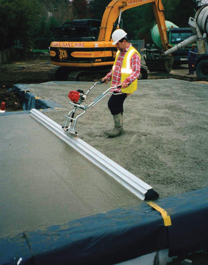 Easy Screed Pro - Miles Hire